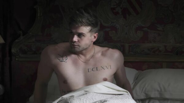 Biografía de Leo Woodall, actor con personaje gay en 'Prime Target ...