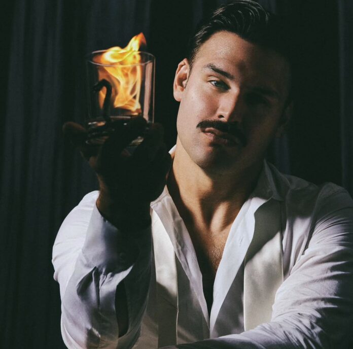 Biografía, sexualidad y pareja de Ryan Guzman, actor de origen mexicano ...